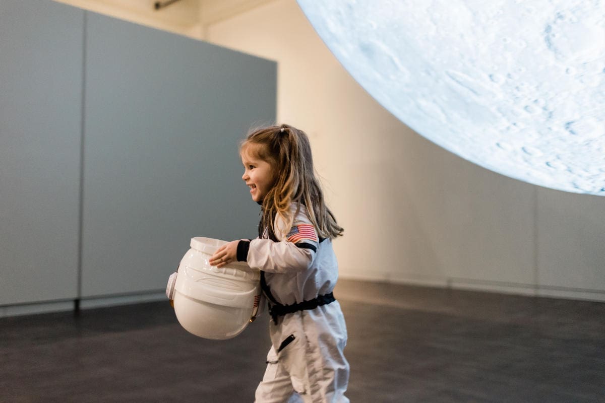 The World's Most Complete Large-scale Solar System Model - Discover ...