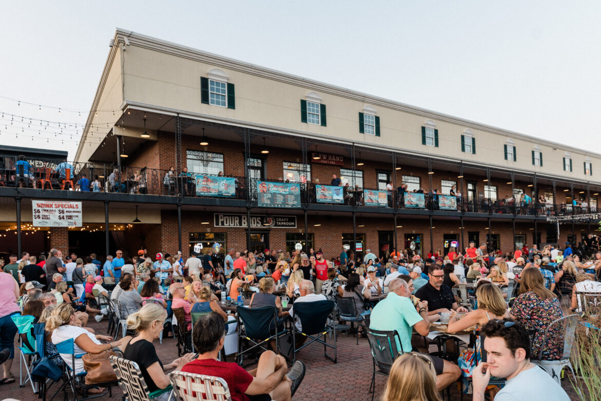 Live Music Across Greater Peoria - Discover Peoria, IL